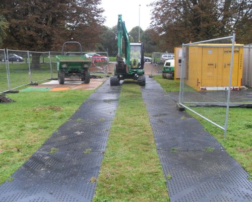 Ground protection & temporary roadway mats - Grip Both Sides products ...